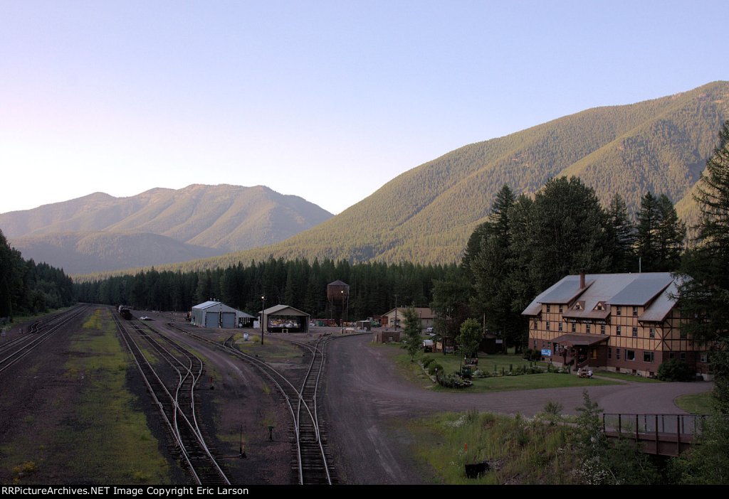 Izaak Walton Hotel & BNSF Yard