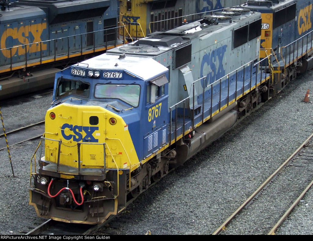 CSXT EMD SD60M 8767