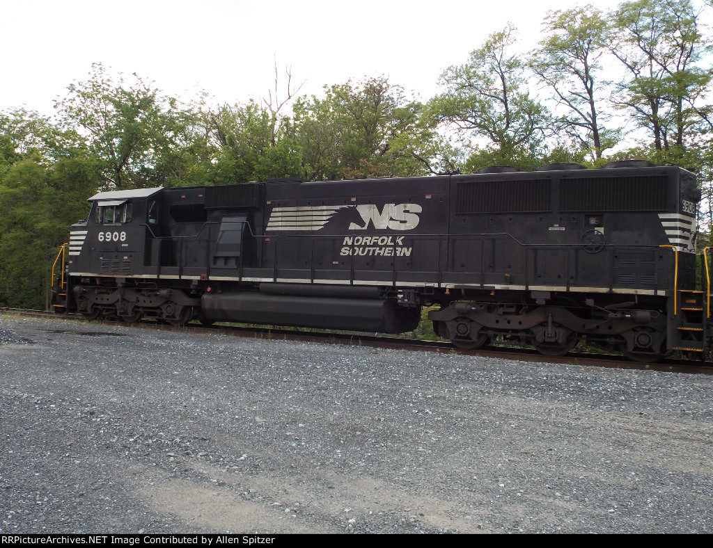 Norfolk Southern SD-60E #6908 in Harrisonburg, Virginia yard