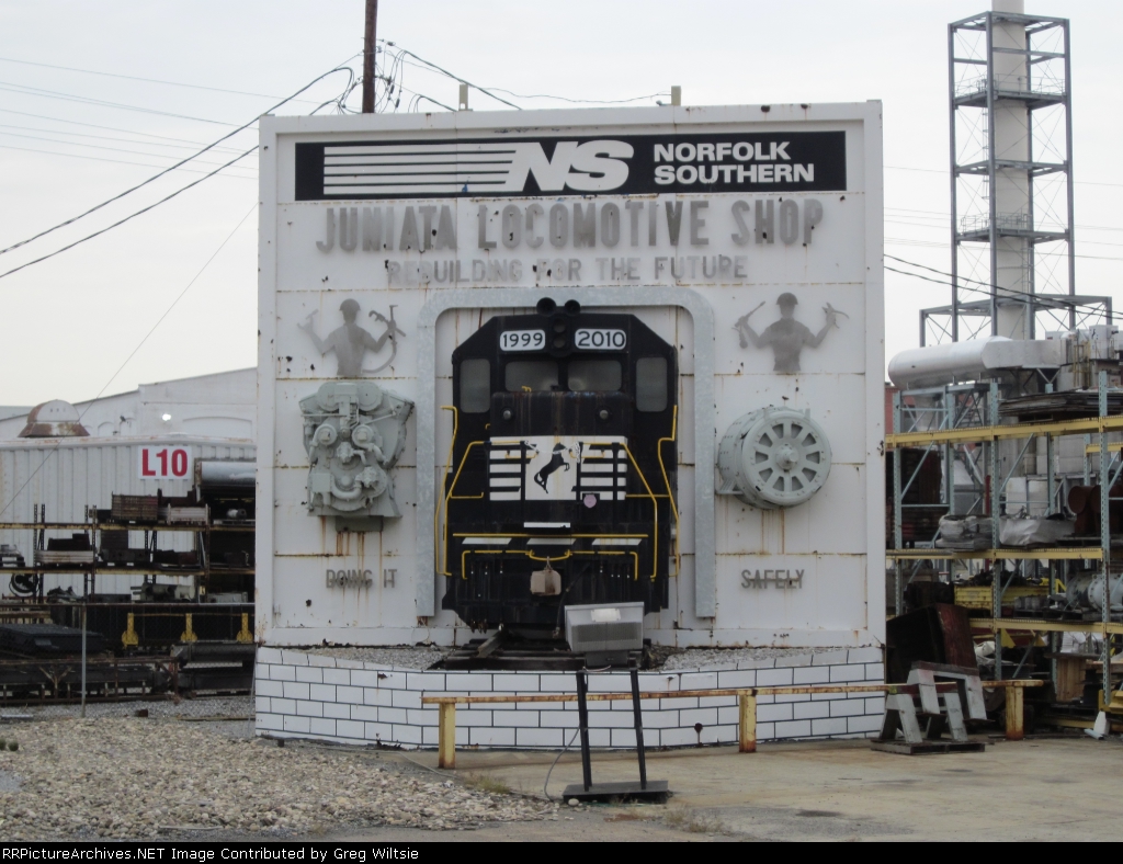2010 Version of the NS Juniata Shop Sign