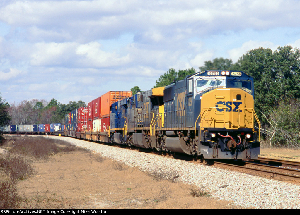 CSX 8756