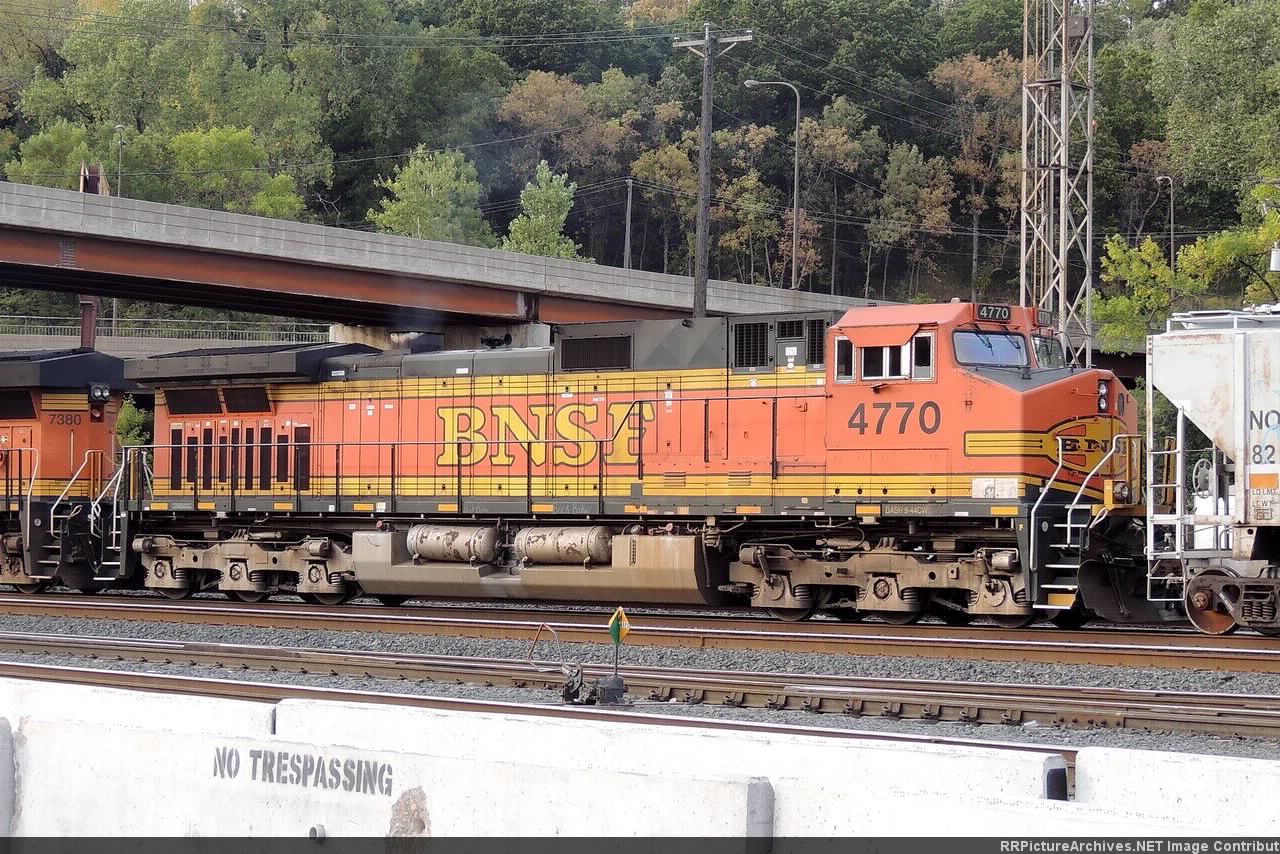 BNSF 4770