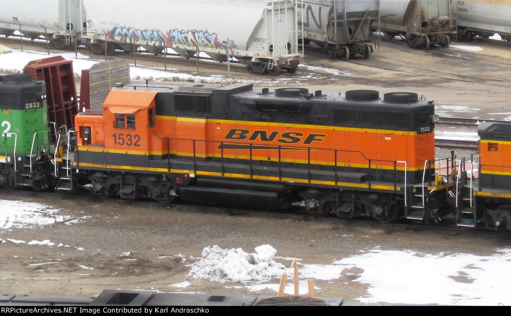 BNSF 1532