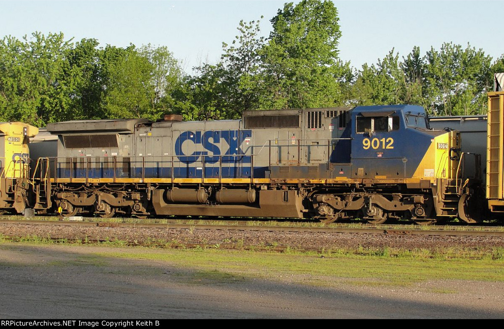 CSX 9012