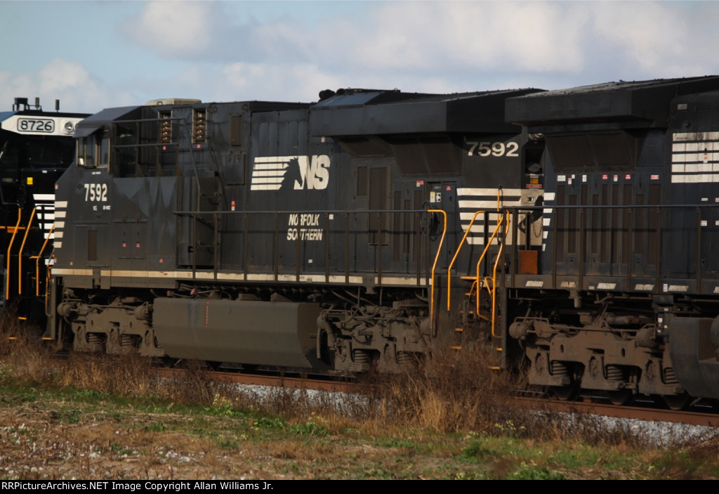 NS 7592