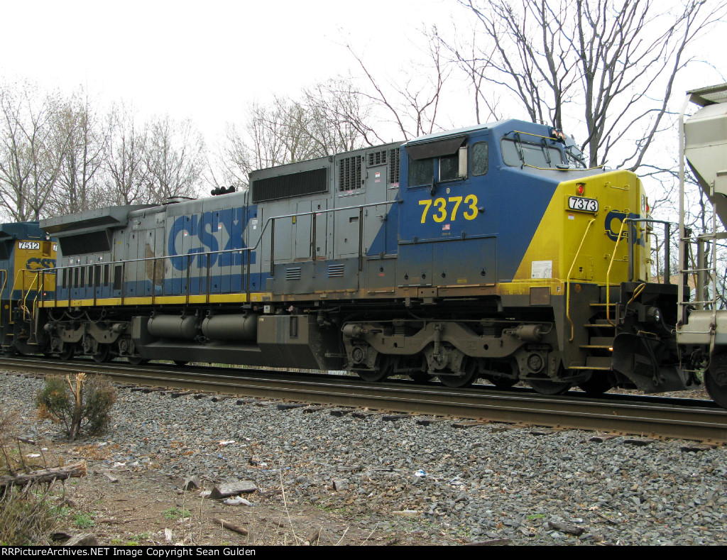 CSXT GE C40-8W 7373