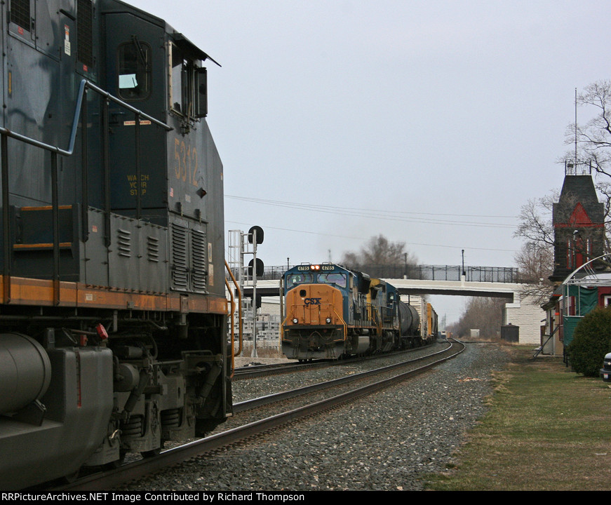 CSX 4785 on CSX Q393-01
