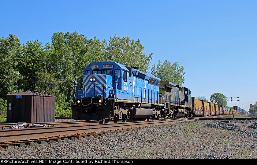 CEFX 3140 on CSX Q149-23
