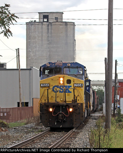 CSX 7664 on CSX Q366-14