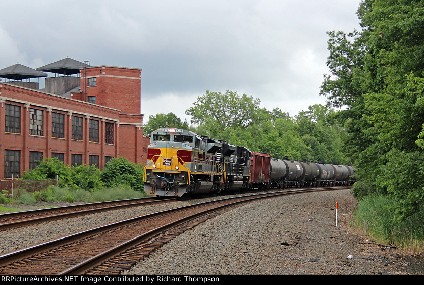 NS 1074 on NS 65R