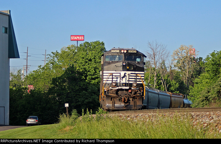 NS 9143 on NS 174