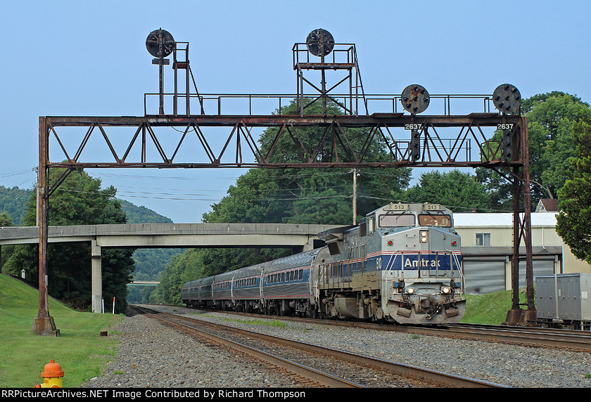 AMTK 513 on Amtrak 42 (NS 04T)