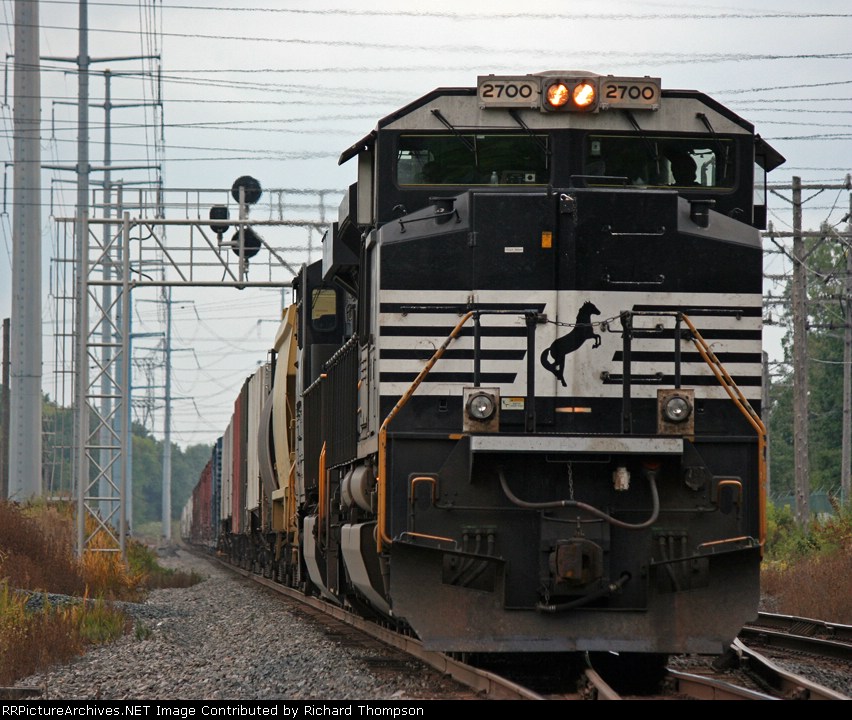 NS 2700