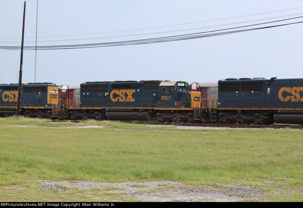 CSX 8821