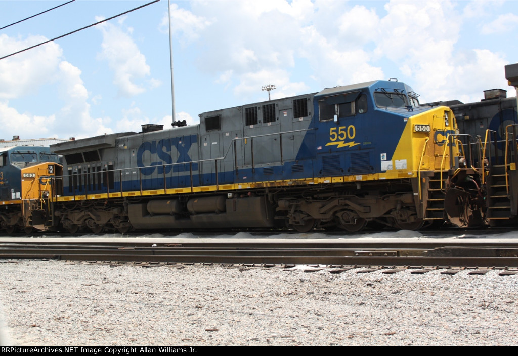 CSX 550
