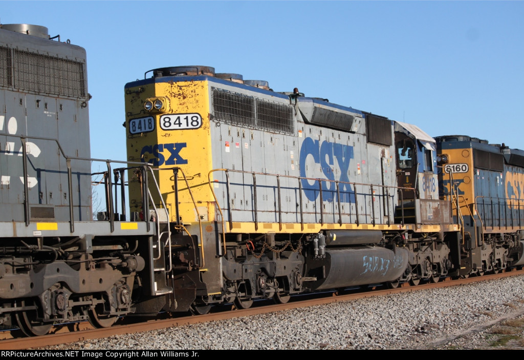 CSX 8418