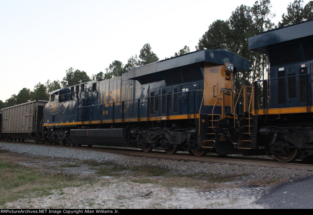 CSX 952