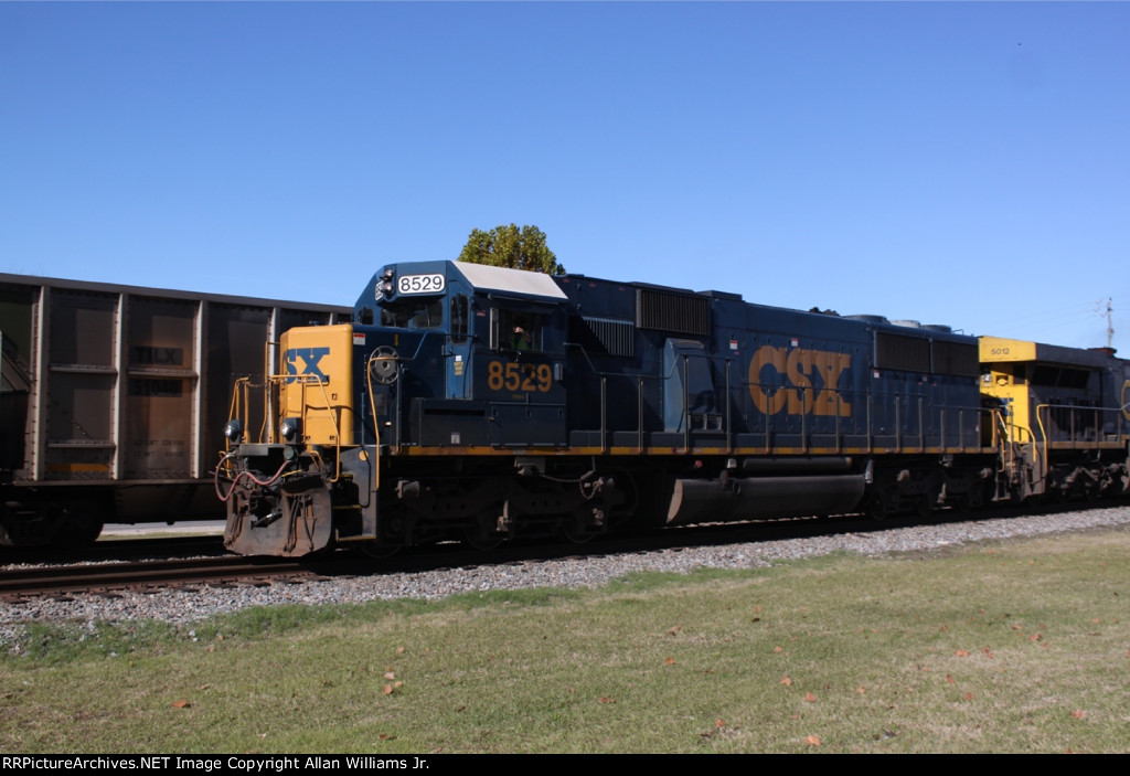 CSX 8529
