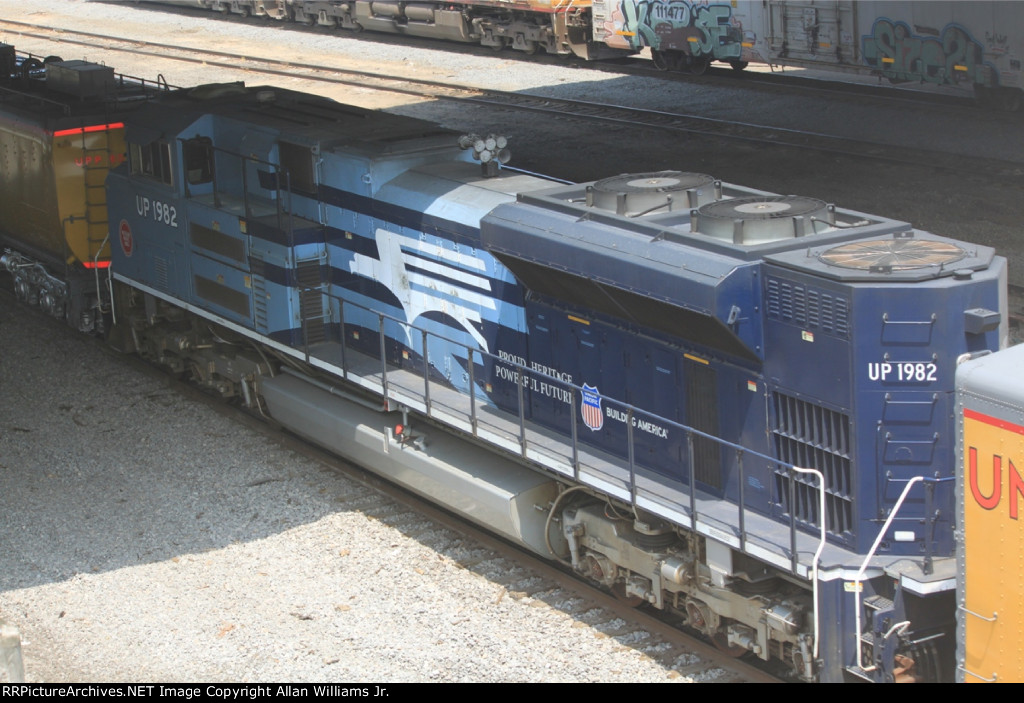 UP 1982