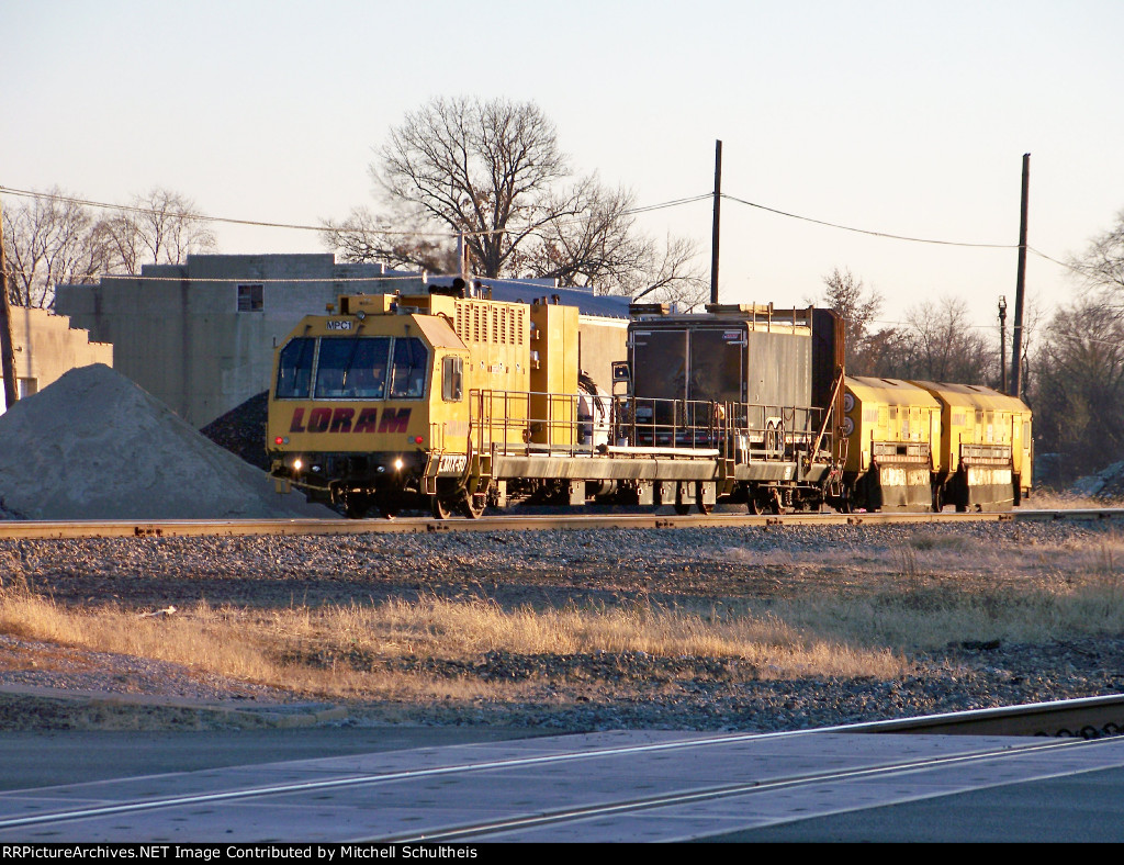 Loram Rail-Grinder