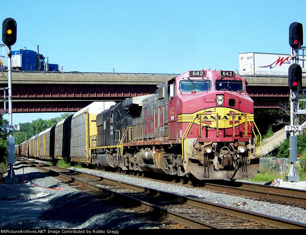 BNSF 642