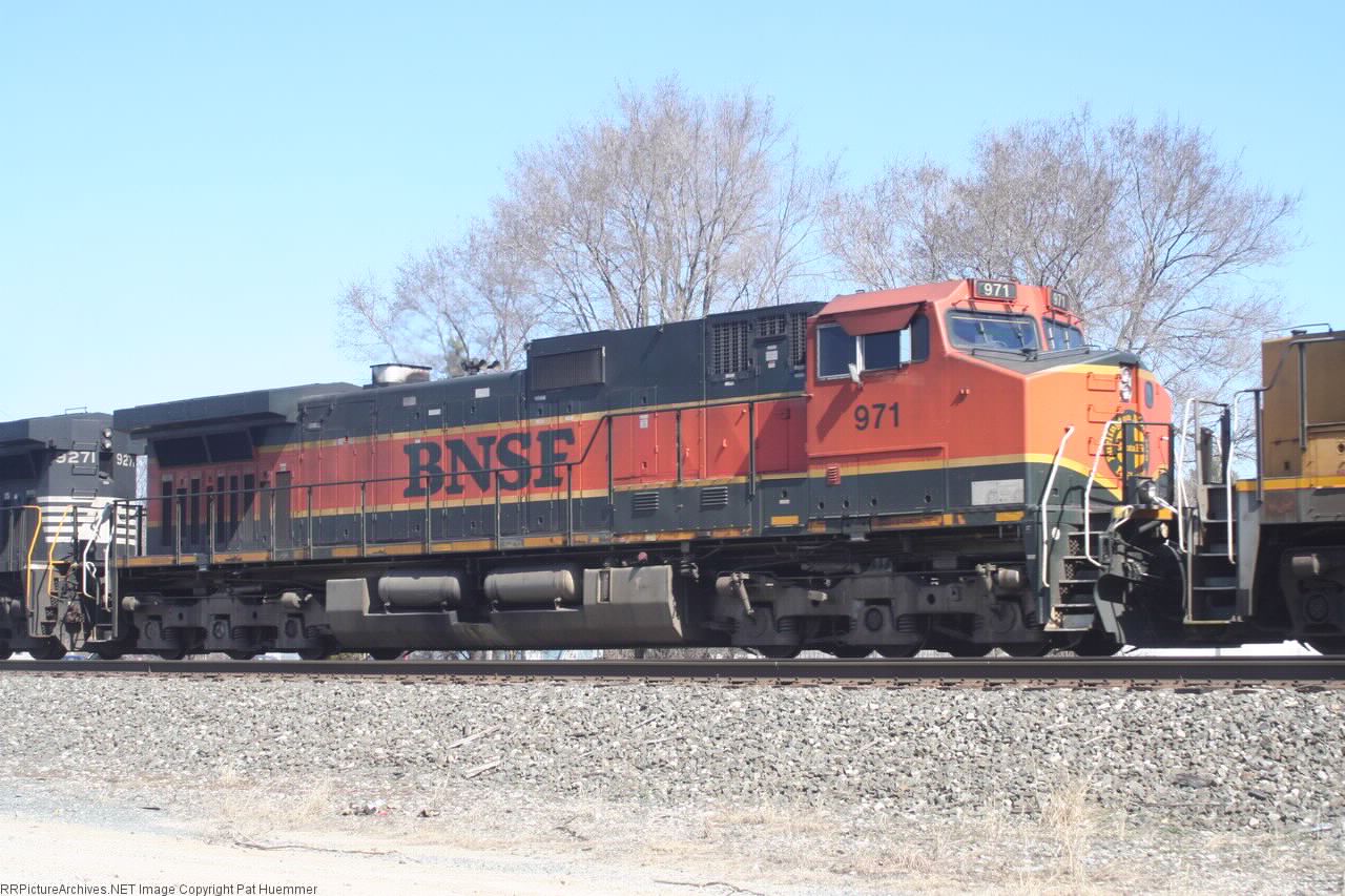 BNSF 971