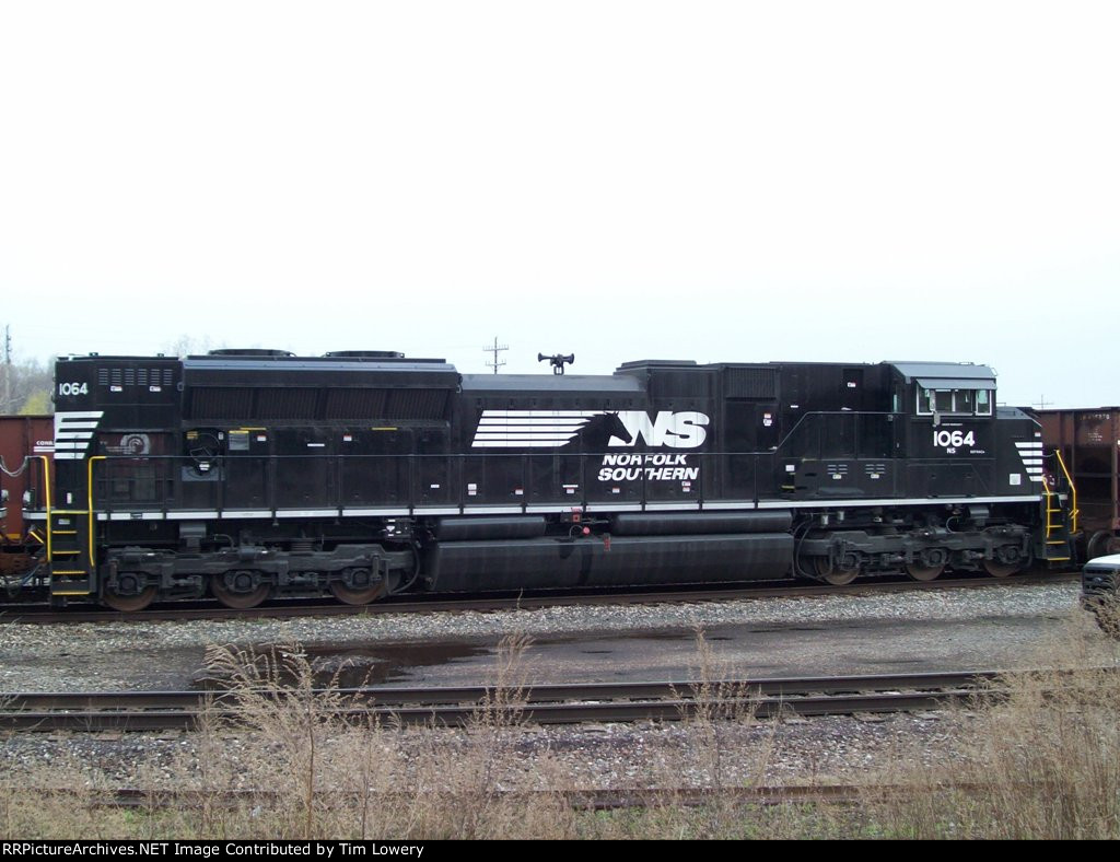 NS SD70ACe 1064