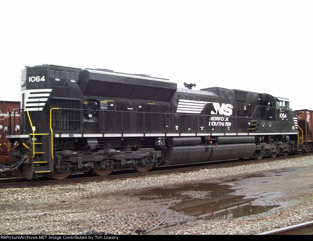 NS SD70ACe 1064