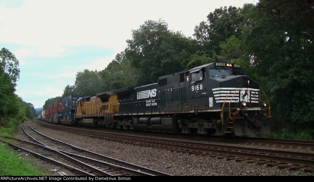 NS 24Z with once again another UP standard cab dash 8