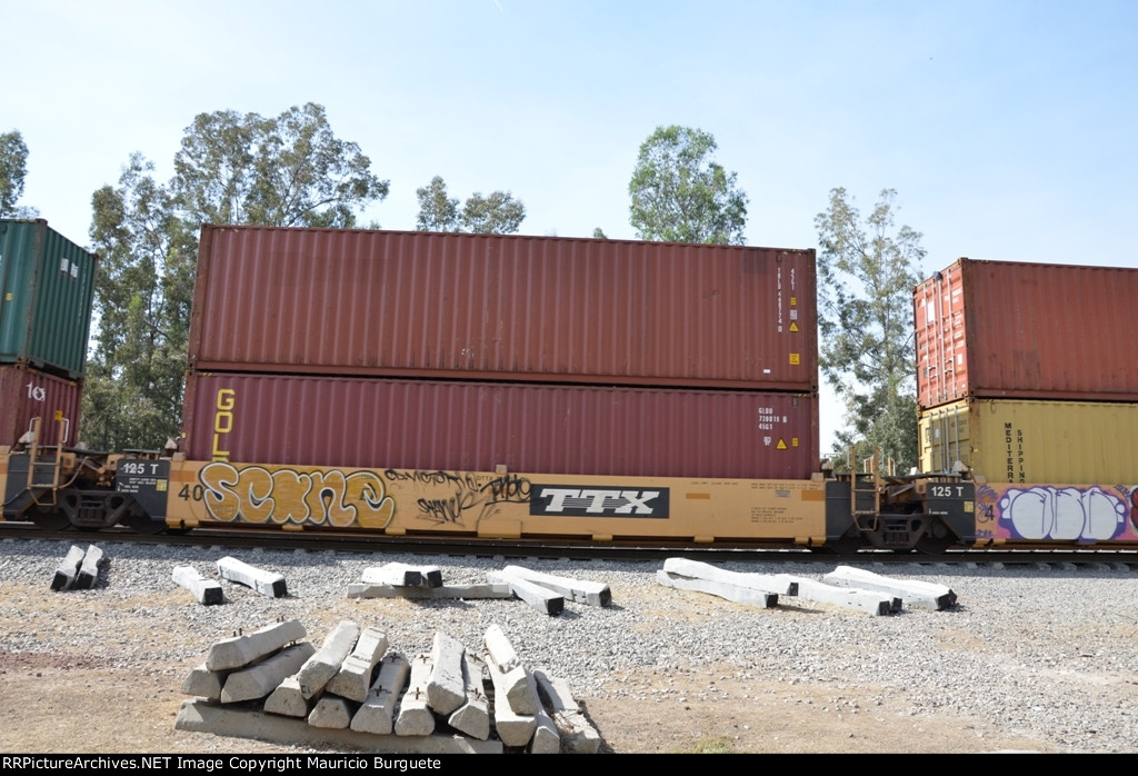 DTTX Stack car "D" with graffiti