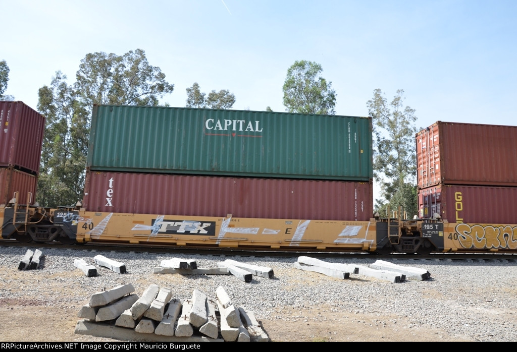 DTTX Stack car "E" with graffiti