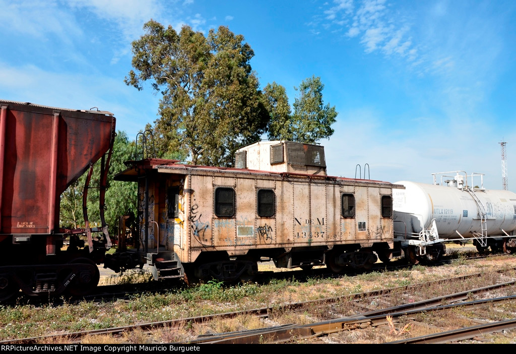 NdeM Caboose