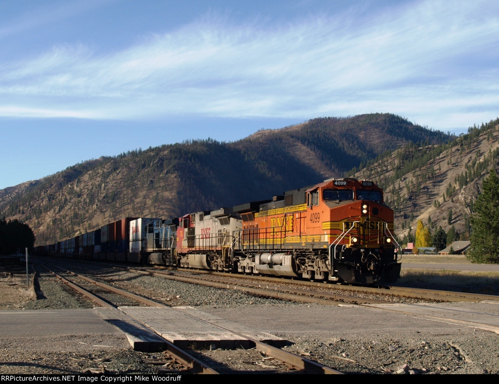 BNSF 4099