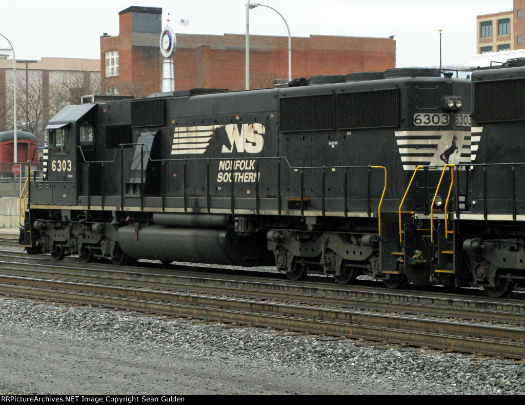 NS EMD SD40E 6303