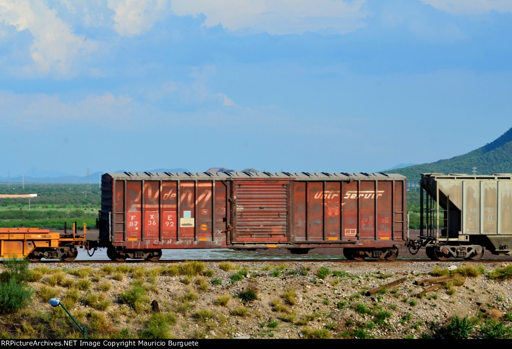 FXE Box car ex NdeM