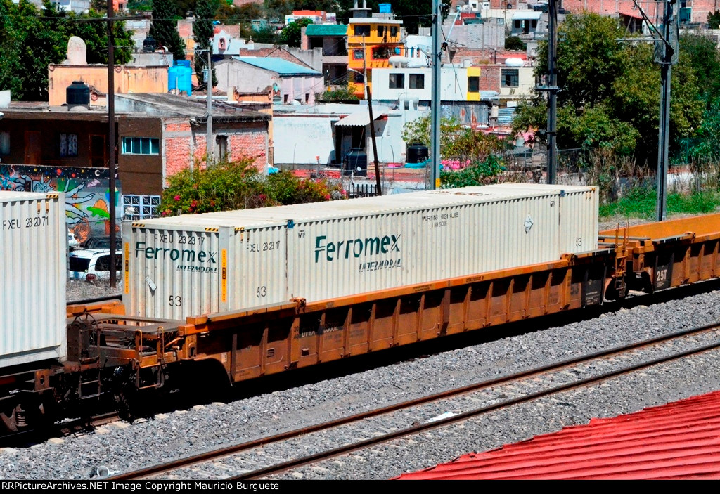 DTTX Double Stack Car "B" unit with FXEU container