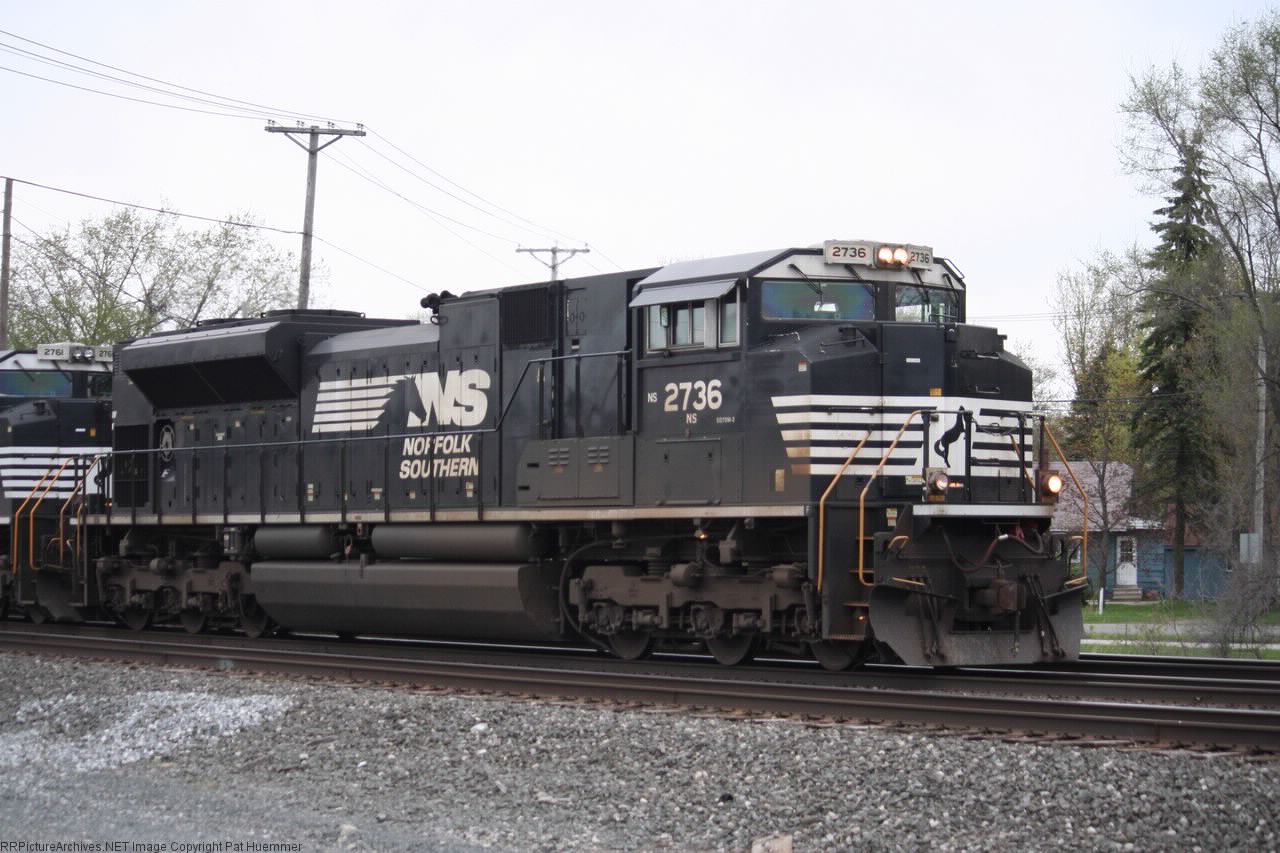 NS 2736