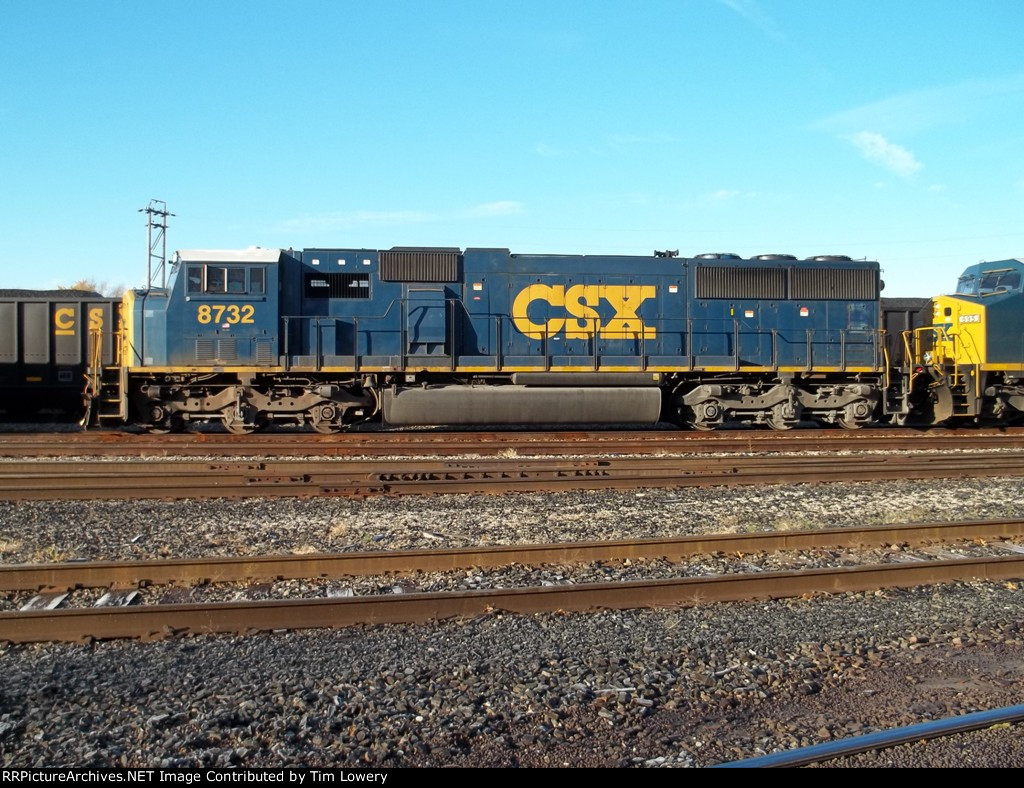 CSX SD60I 8732