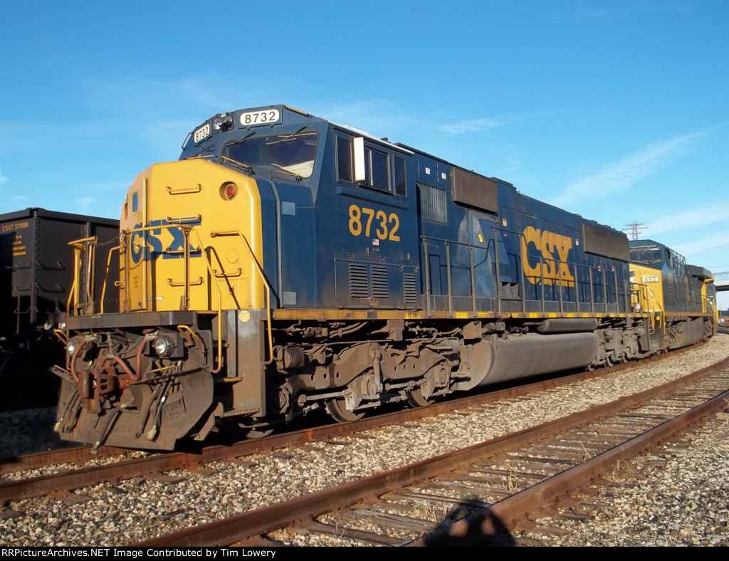 CSX SD60I 8732