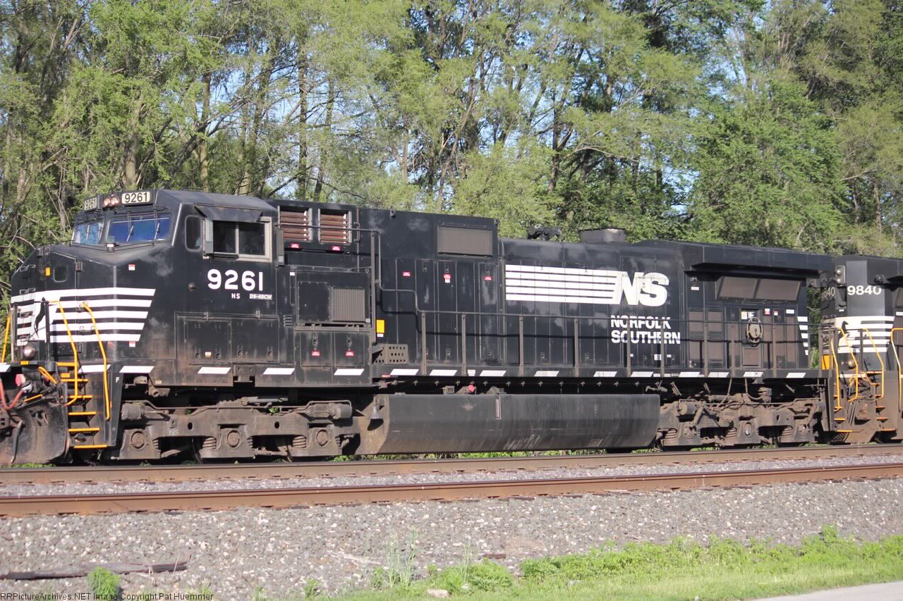 NS 9261