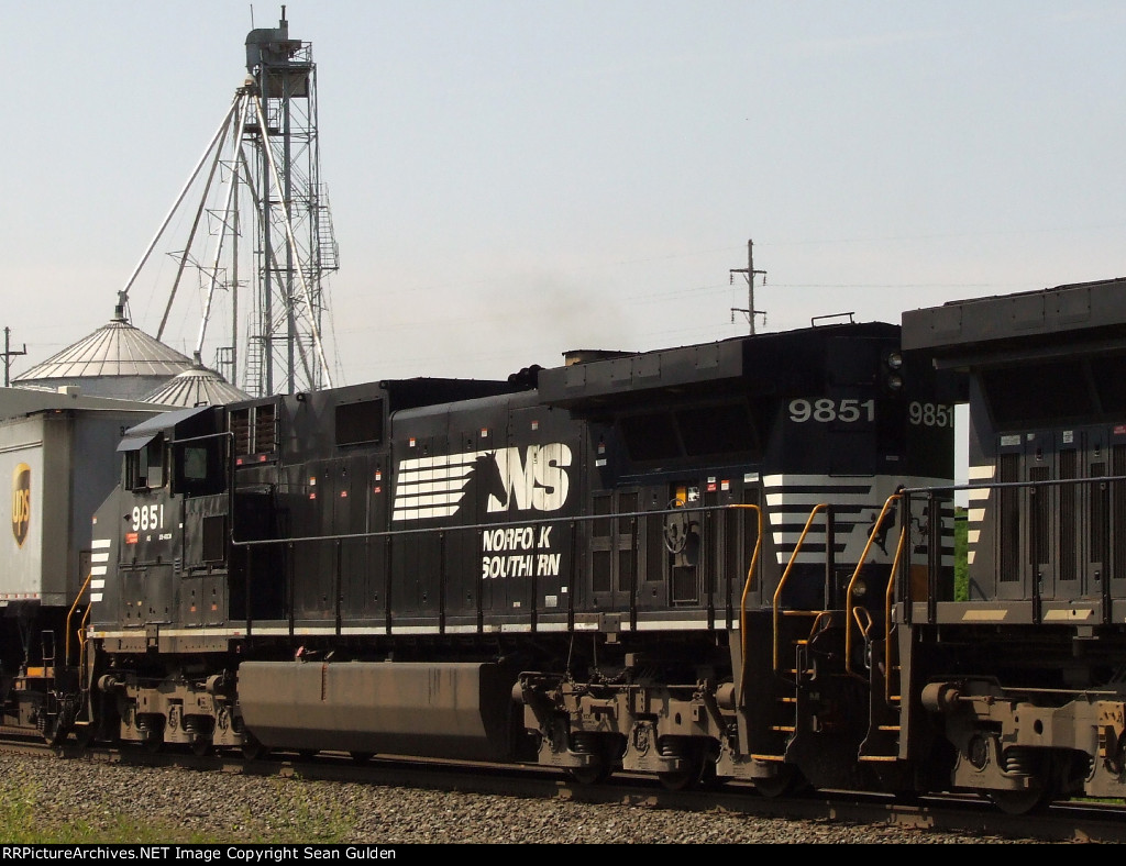 NS GE C40-9W 9851
