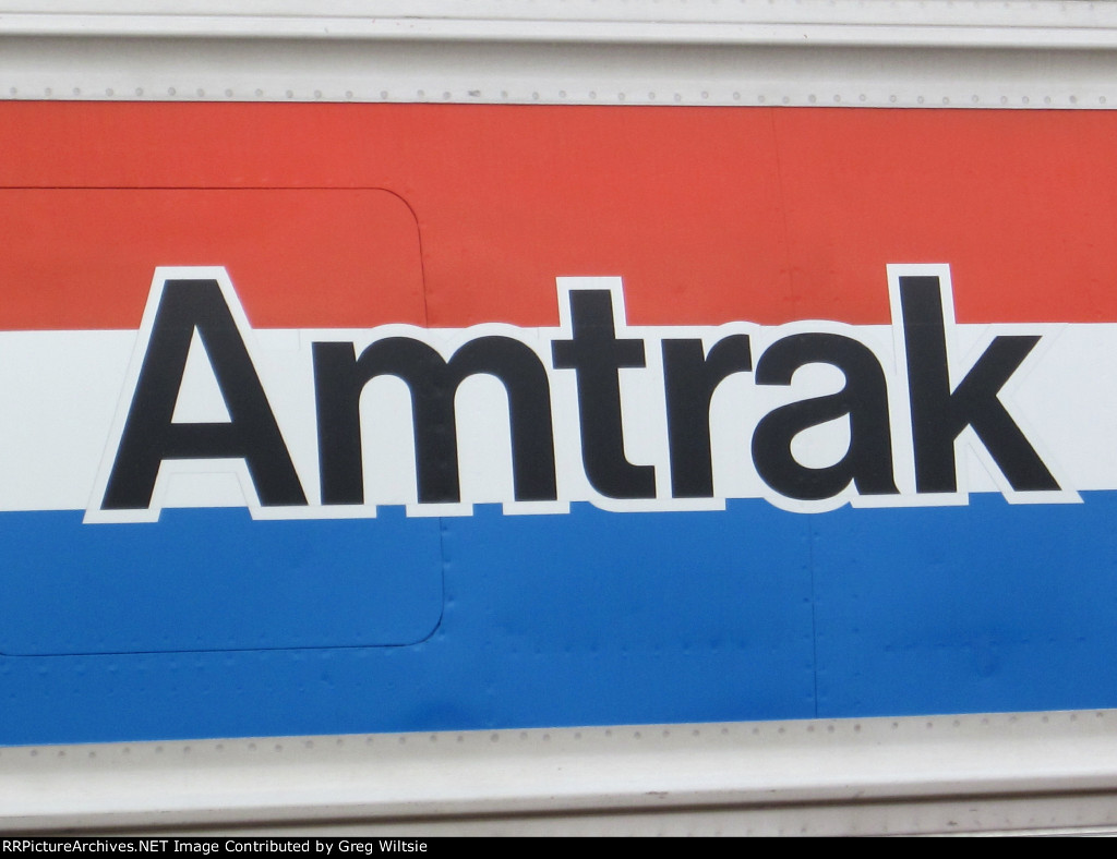 Amtrak logo on phase III paint