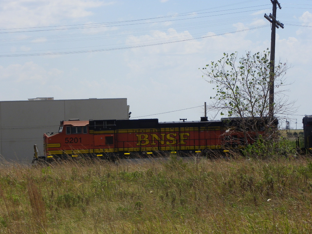 BNSF C44-9W 5201