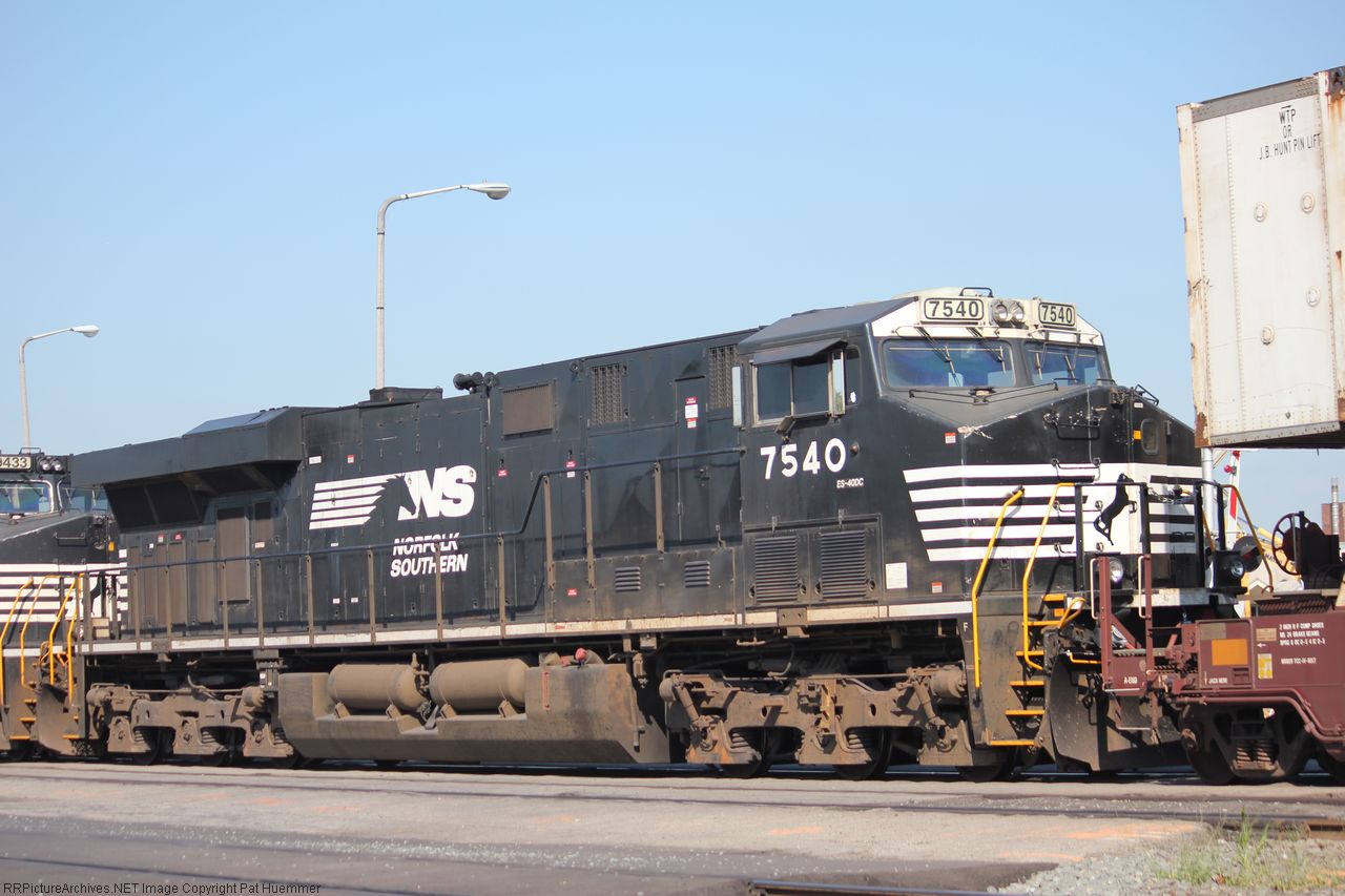 NS 7540