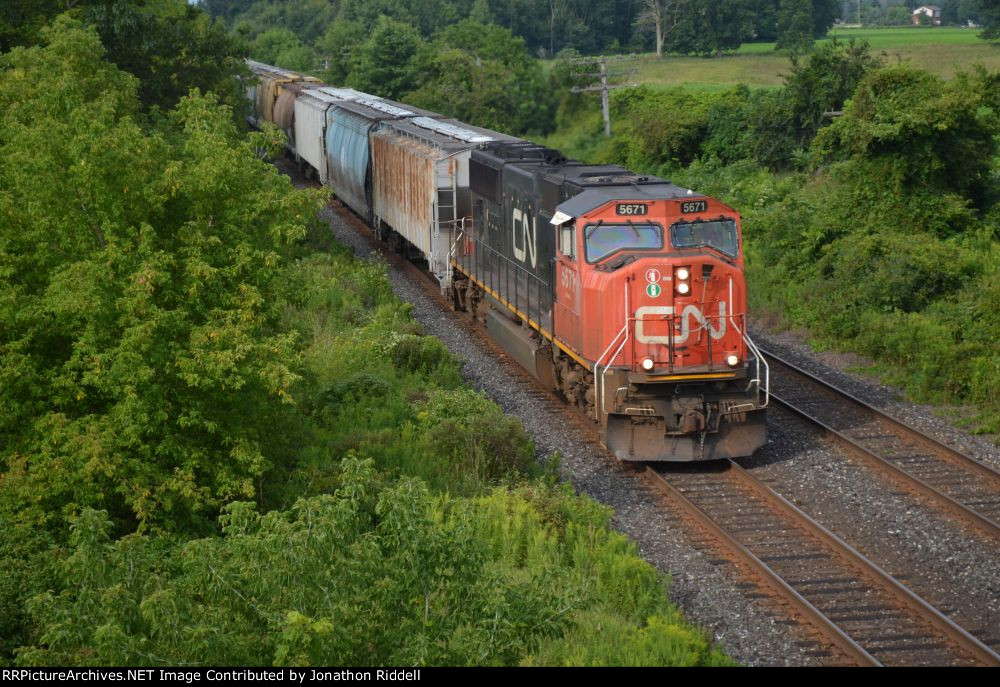 CN 438