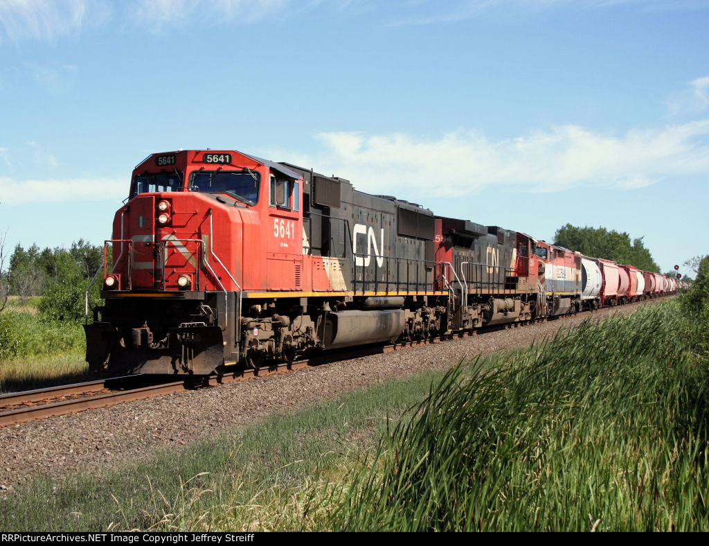 CN 5641