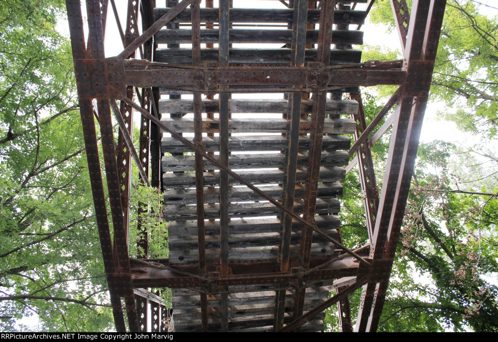 DM&E Redstone Bridge