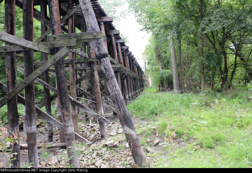 DM&E Redstone Bridge