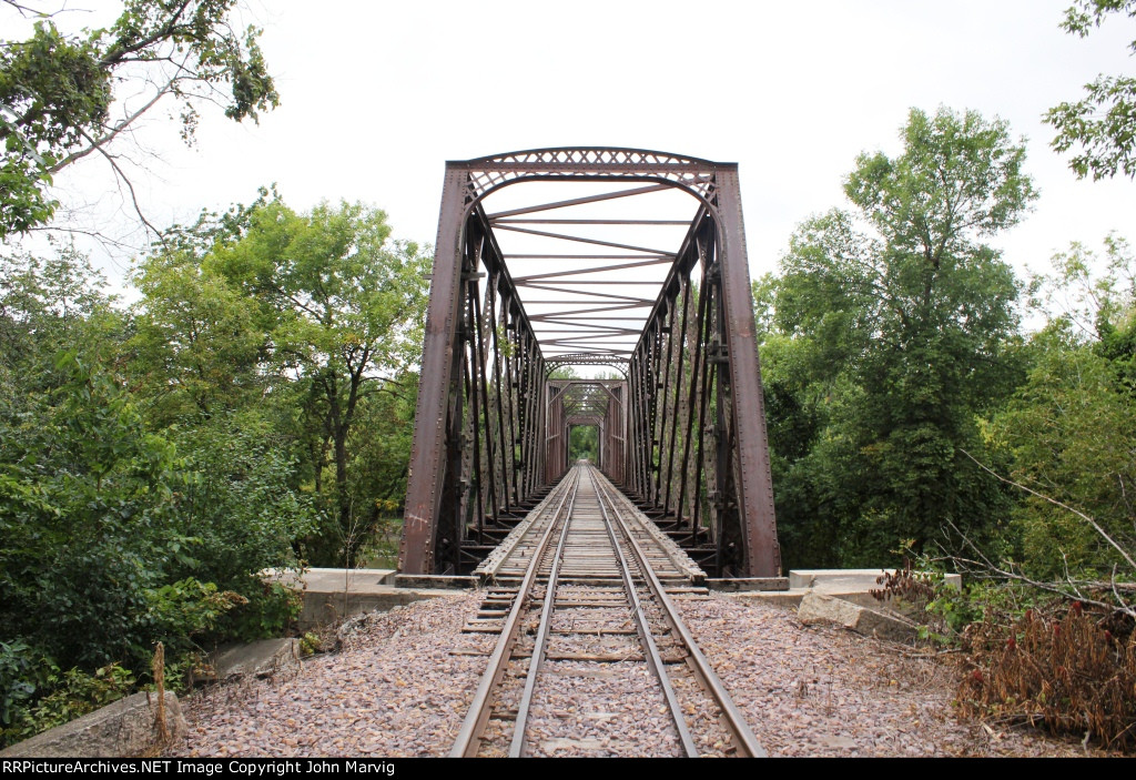 DM&E Redstone Bridge