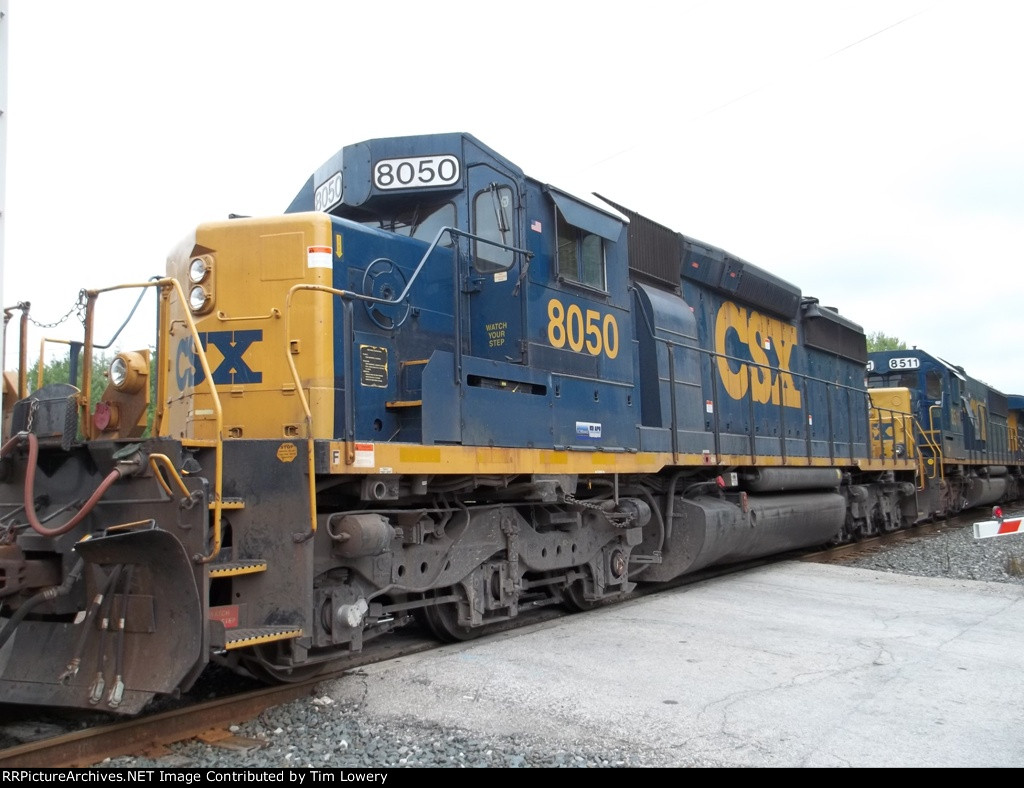 CSX SD40-2 8050